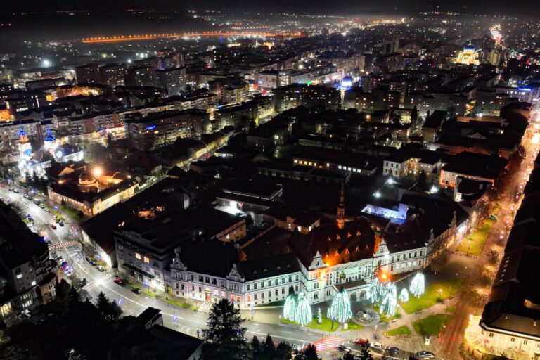 Home | Discover Deva